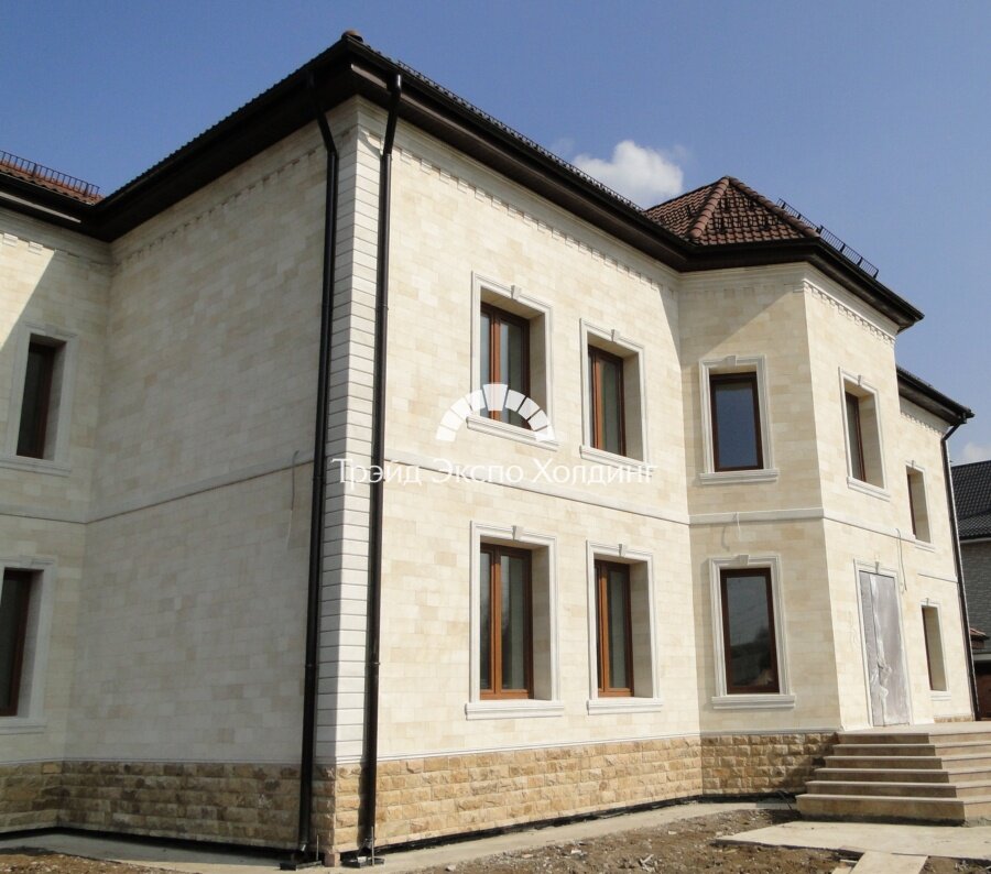 Taş ürünler ve yapılar Kamen Expo Holding, Moskova ve Moskovskaya oblastı, foto