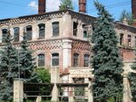 Горновой корпус фаянсового завода Кузнецова и Эссена (Dobrovolskoho Street No:32), turistik yerler  Slavyansk'tan