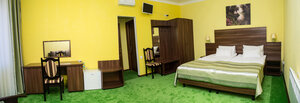 12 Months (Fontanska doroha No:75), otel  Odesa'dan