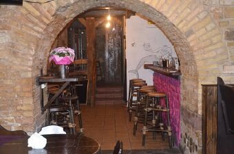 Bar Art-bar Pod val, Kiev, foto