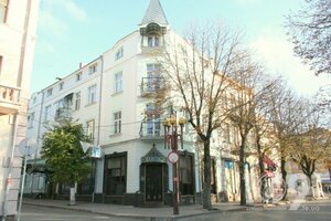 Центральний, Готель (vulytsia Shevchenka No:23, selo Hai-Hrechynski), otel  Ternopol Bölgesi'nden
