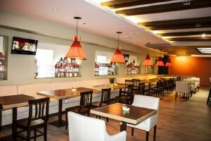 Bar Restoratsiya Bogemiya, Harkiv, foto