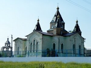 Svyato-Dukhovsky khram (Dnipropetrovska Region, Kryvyi Rih District, Lozuvatska silska hromada, selo Vilne), ortodoks kiliseleri  Dnepropetrovsk Bölgesi'nden