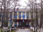 Shkola № 2 g. Aniva (ulitsa Pobedy No:60), ortaokul  Aniva'dan