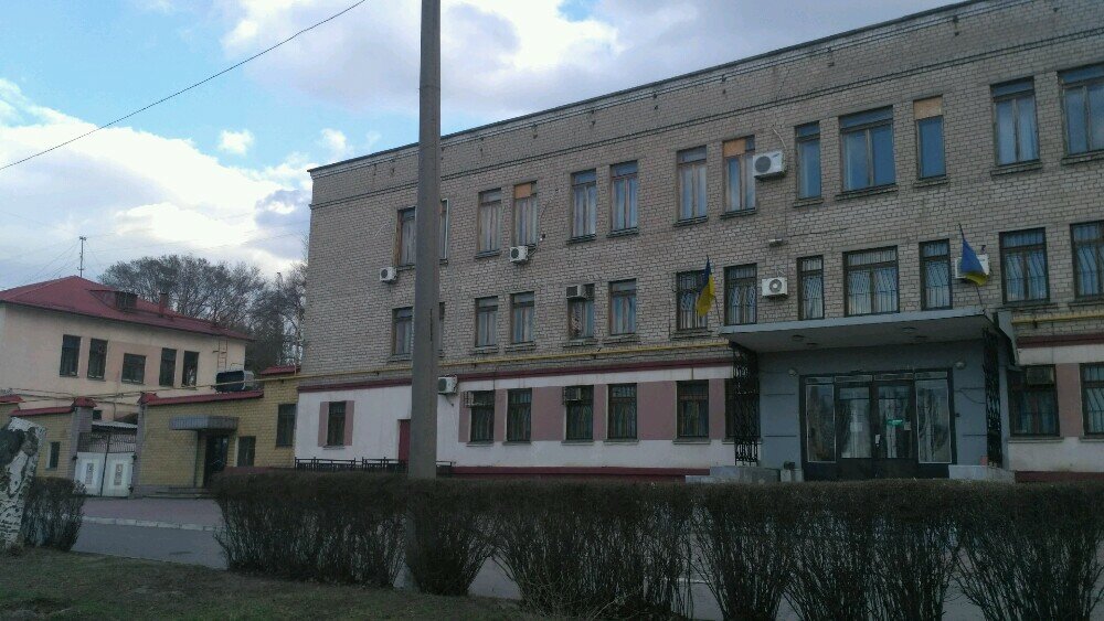 Boya ve cila malzemeleri üretim ve satış yerleri Dnepropetrovsky lakokrasochny zavod, Dnepropetrovsk, foto