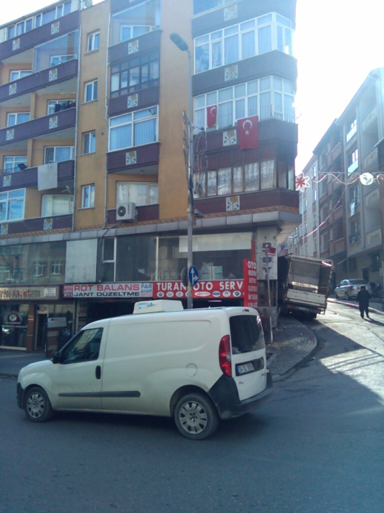 Oto lastik tamiri Metro Lastik, İstanbul, foto
