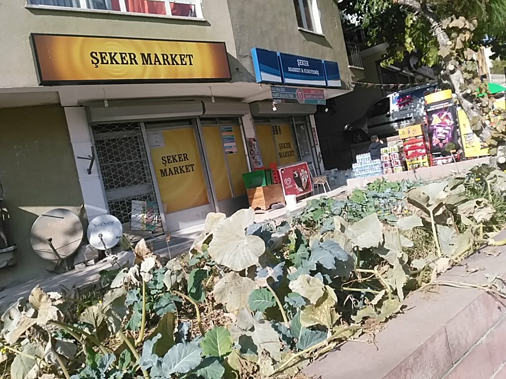 Alkollü içecekler Şeker Market, Ankara, foto