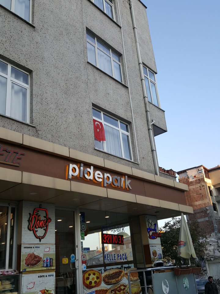 Kafe Pidepark, İstanbul, foto