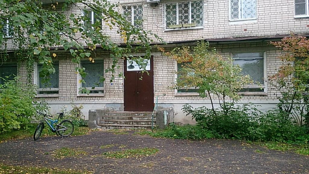 Kütüphaneler Biblioteka semeynogo chteniya imeni M. Gorkogo, Dzerjinsk, foto