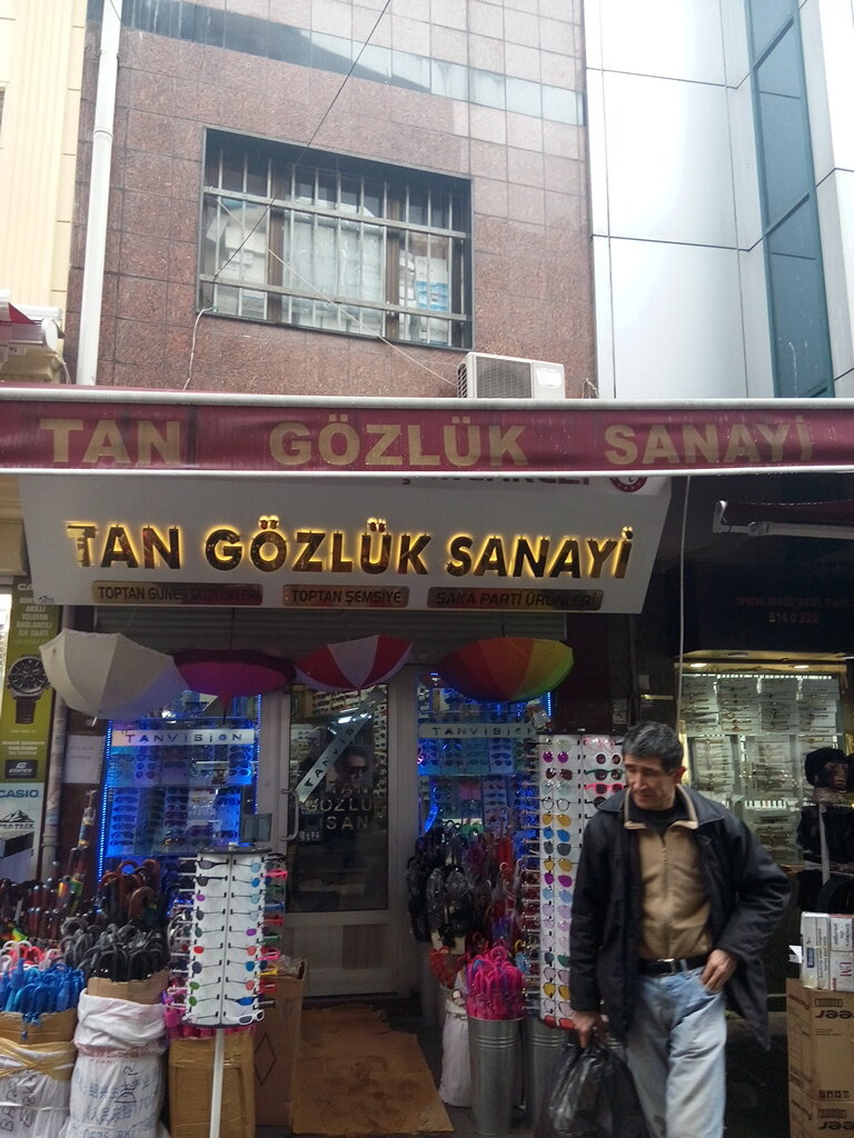 Optik Tan Gözlük Ticaret, İstanbul, foto