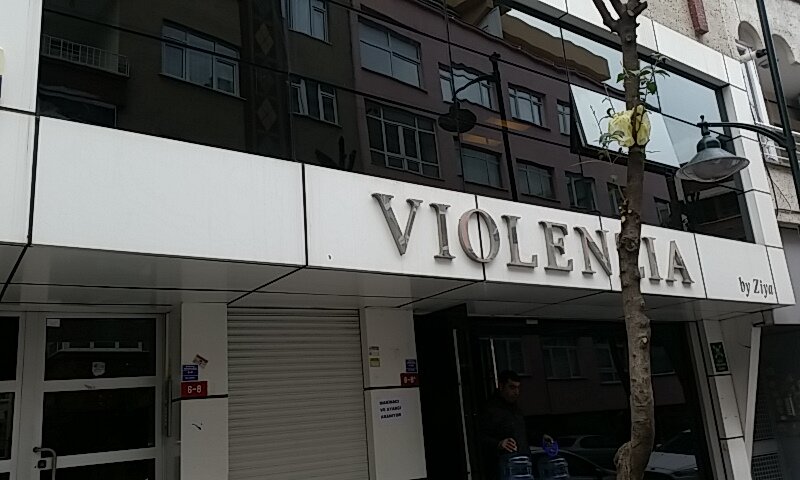 Deri giyim ve toptan satış Violenzia, İstanbul, foto