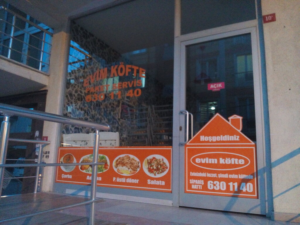 Kafe Evim Köfte, İstanbul, foto
