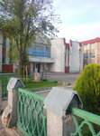 Басейн Гуманitарної Гімназії (вулиця Софії Ковалевської No:17), çok amaçlı spor tesisleri  Rovno'dan