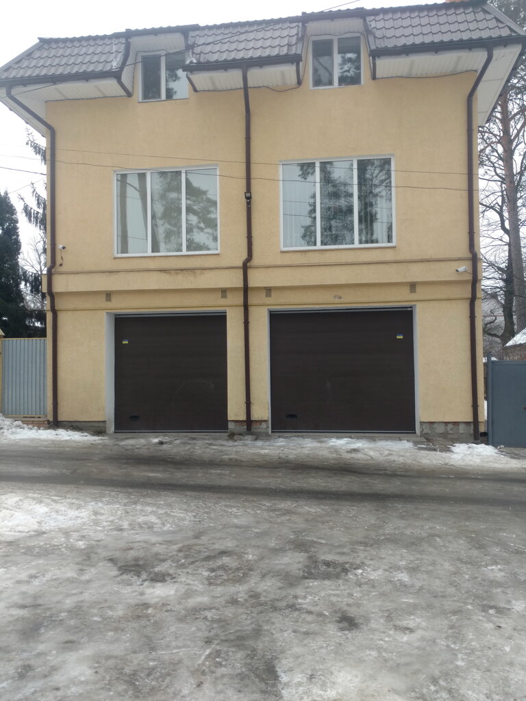 Tuning Tyuning-atelye Tuning Town, Irpen, foto