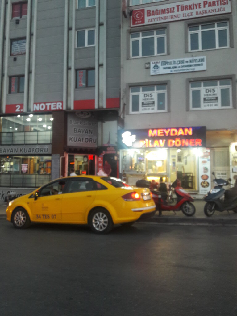Fast food Meşhur Zeytinburnu Dönercisi, İstanbul, foto