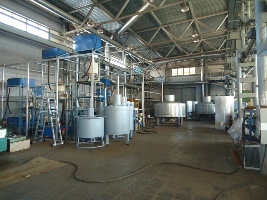 Rezervuar ve sıvı nakliye ekipmanları Opytny zavod Etalon, Kazan, foto