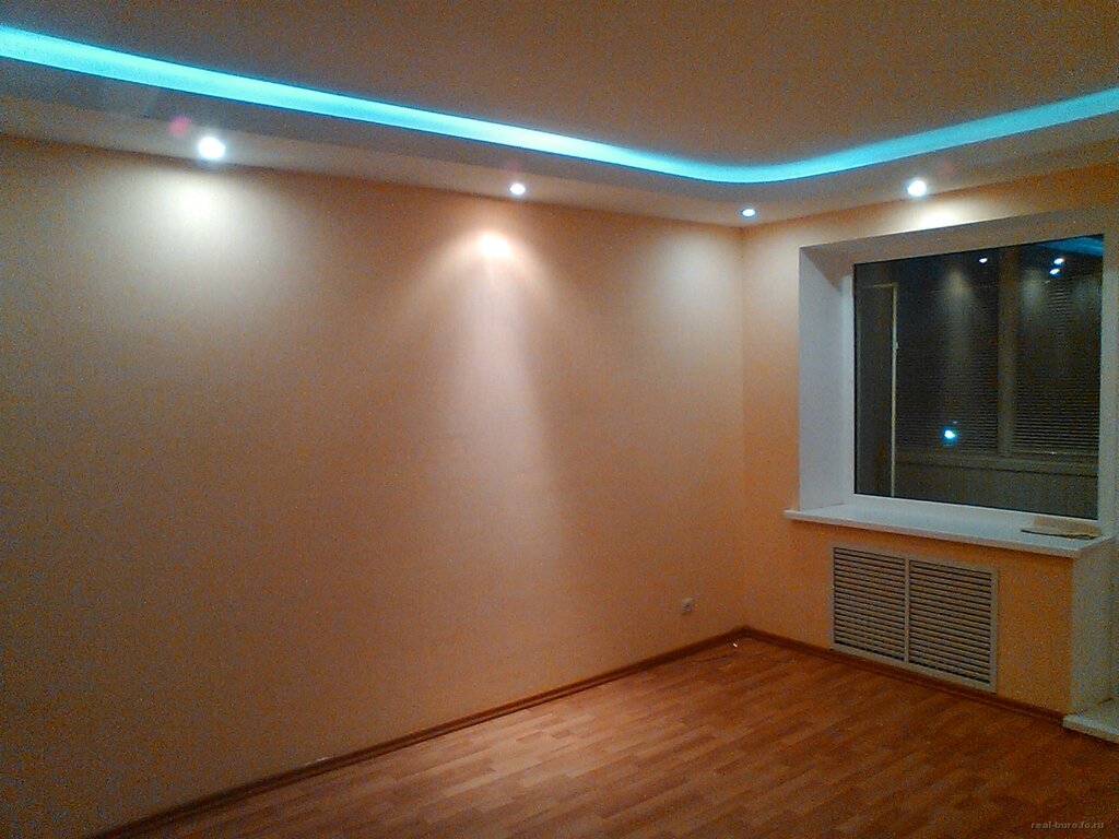 Emlak ofisi Asgard, Engels, foto