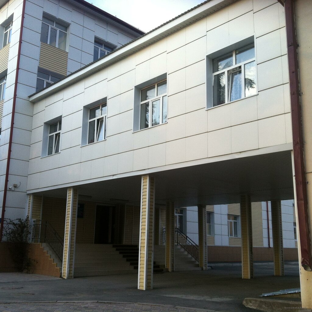 Ortaokul School No. 6 named after Eduard Bekoev, Chinval, foto