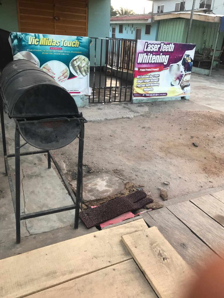 Manikür-pedikür Vic Midas Touch, Dünya, foto