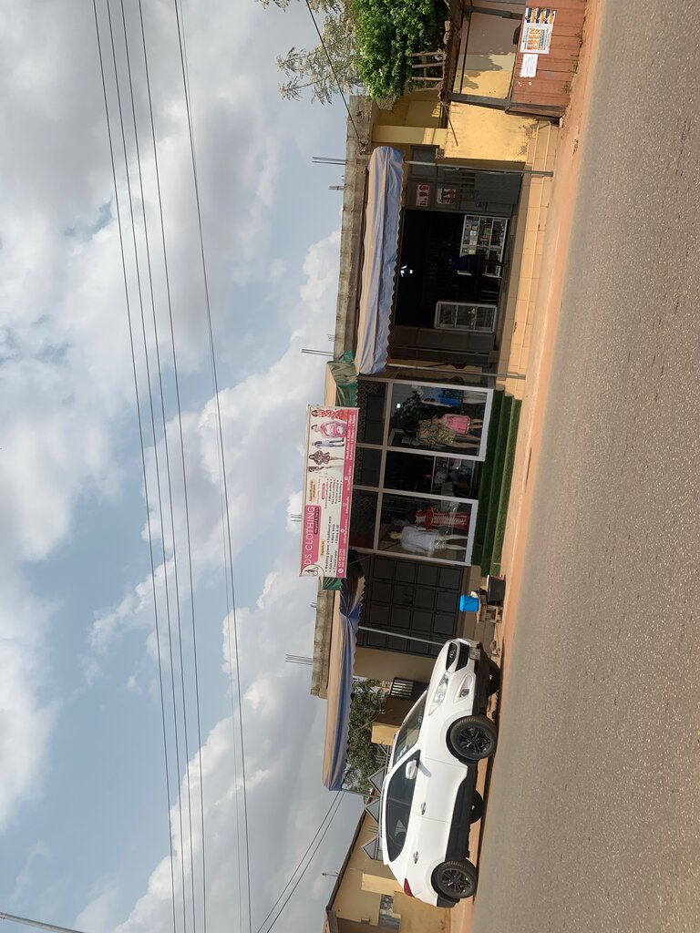 Giyim mağazası DS, Dünya, foto