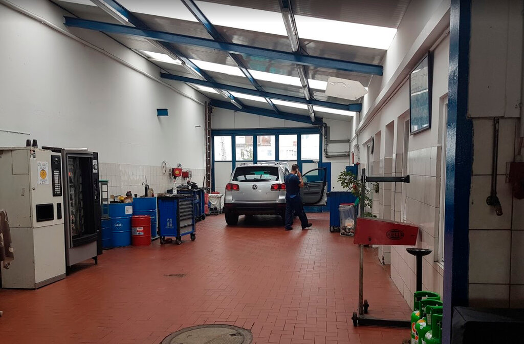 Otomobil servisi V-Service, Moskova, foto