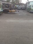 Parking (Brazzaville, Commune de Ouenzé, Kinkala Rue), otopark alanı  Brazzaville'den