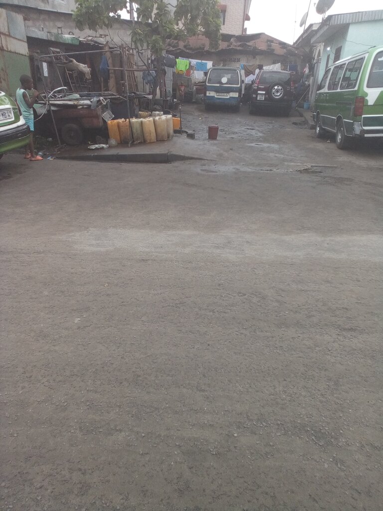 Otopark alanı Parking, Brazzaville, foto
