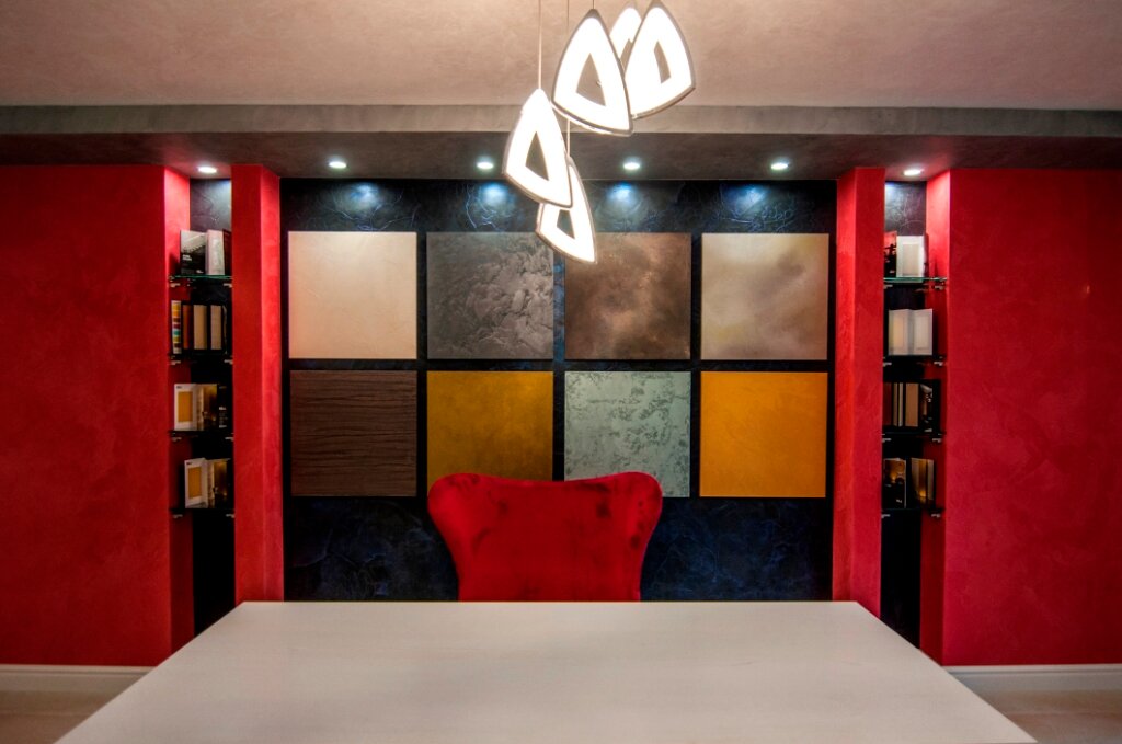 Dekoratif kaplama hizmetleri Decorazza, Bratsk, foto