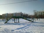 Детския площадка (Omsk, skver Geroyev-Aviatorov), oyun alanı  Omsk'tan
