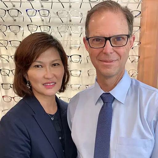 Optik Custom Eyes Optometry, Costa Mesa, foto