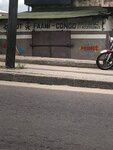 Faaki Congo (Avenue des Trois Martyrs No:73), tüp bayileri  Brazzaville'den