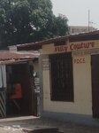 Nelly Couture (Avenue des Trois Martyrs No:72), terziler  Brazzaville'den