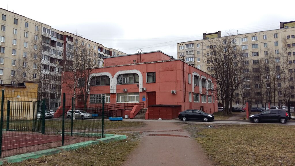 Konut servisleri kuruluşları ZhES № 8, Saint‑Petersburg, foto