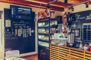 Wulf's cafe (Pskov Region, Pushkinogorsky District, munitsipalnoye obrazovaniye Pushkinogorye, territoriya Trigorskoye), kahve dükkanları