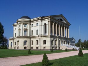 Natsionalny istoriko-kulturny zapovednik Getmanskaya stolitsa (Hetmanska vulytsia No:74, Baturyn), müzeler ve sanat galerileri  Baturin'den