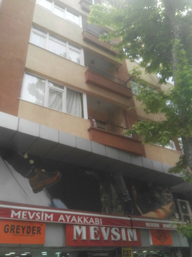 Ayakkabı mağazaları Güney Ayakkabi, İstanbul, foto