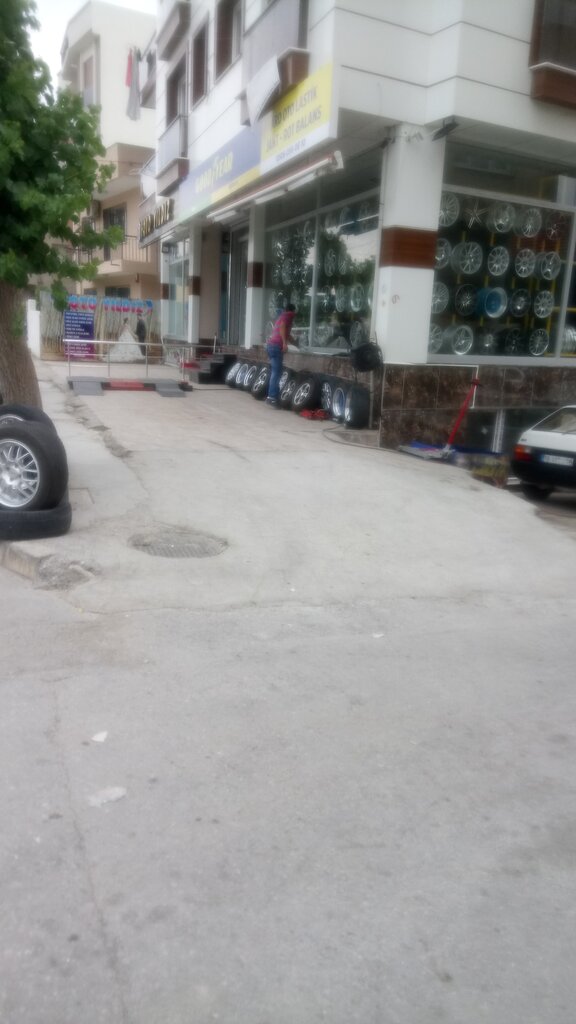 Oto lastik tamiri Ard Jant Lastik, İzmir, foto
