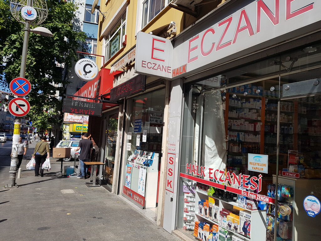 Eczaneler Halk Eczanesi, İstanbul, foto
