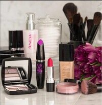 Kozmetik ürünleri ve parfümeri dağıtıcıları Dp Avon Cosmetics Ukraine, Korosten, foto