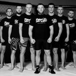 Sportivny klub Tiger (улица Ватутина No:57), spor kulüpleri  Krivoi Rog'dan