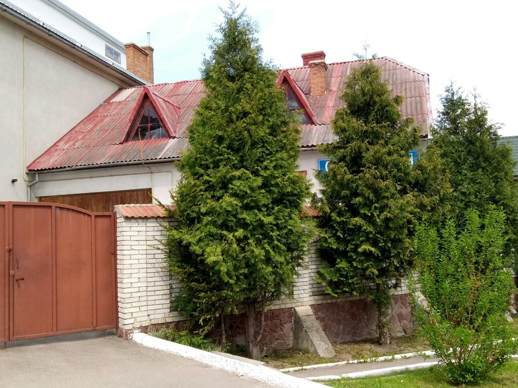 Özel ağız ve diş sağlığı klinikleri ve muayenehaneleri Стоматологія, Lviv, foto