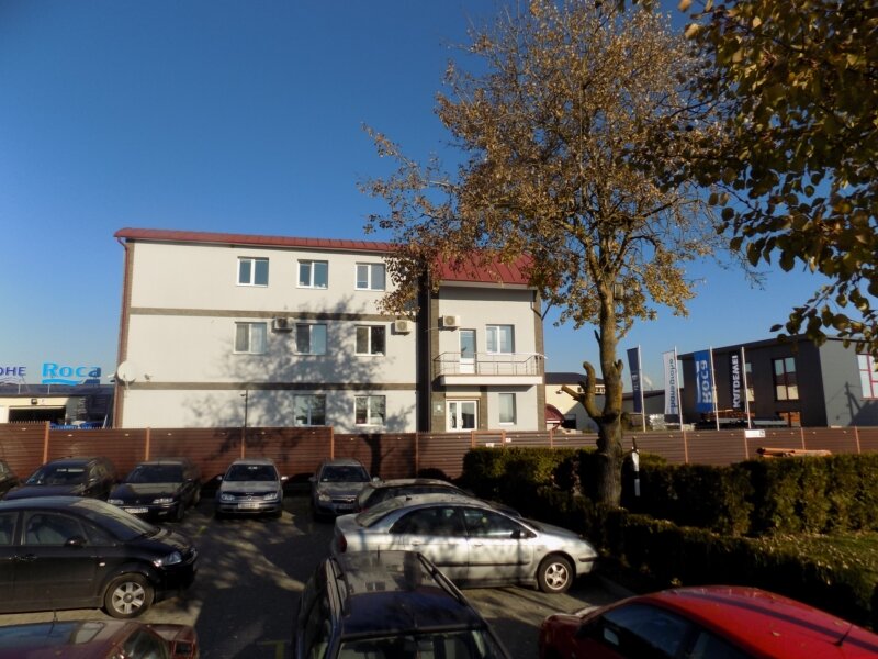 Banyo ve klozet ekipman ve aksesuarları üreticileri Santekhprom, Minskaya oblastı, foto
