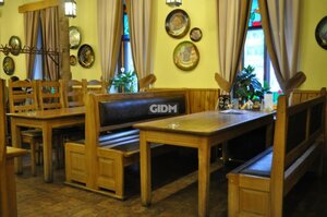 Брудершафт (ulitsa imeni N.G. Chernyshevskogo No:90/3), restoran  Saratov'dan