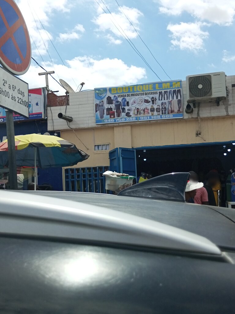Giyim mağazası Boutique LMM, Loanda, foto