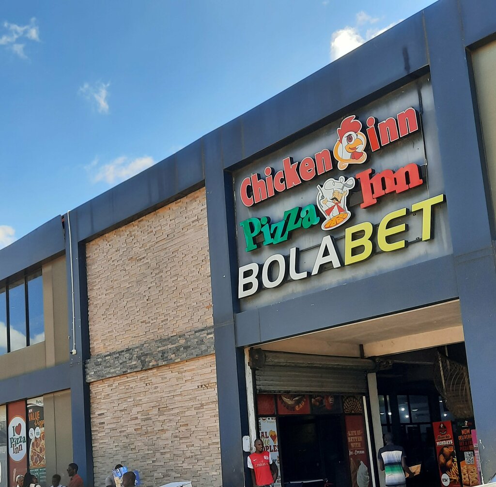 Pizzacılar Pizza Inn Downtown, Lusaka, foto