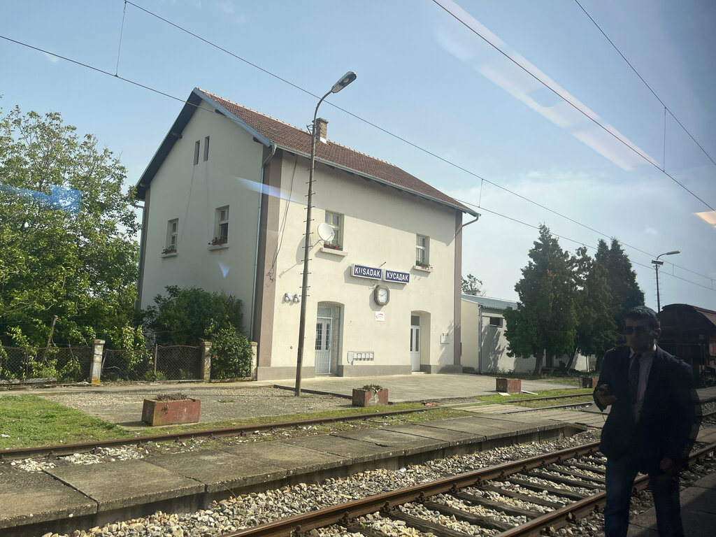 Tren istasyonu stanica Kusadak, Dünya, foto