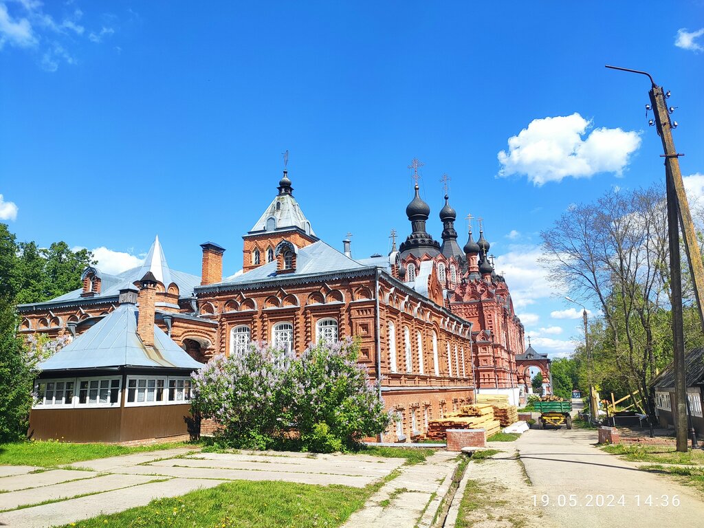 Turistik yerler Трапезная, Kalujskaya oblastı, foto
