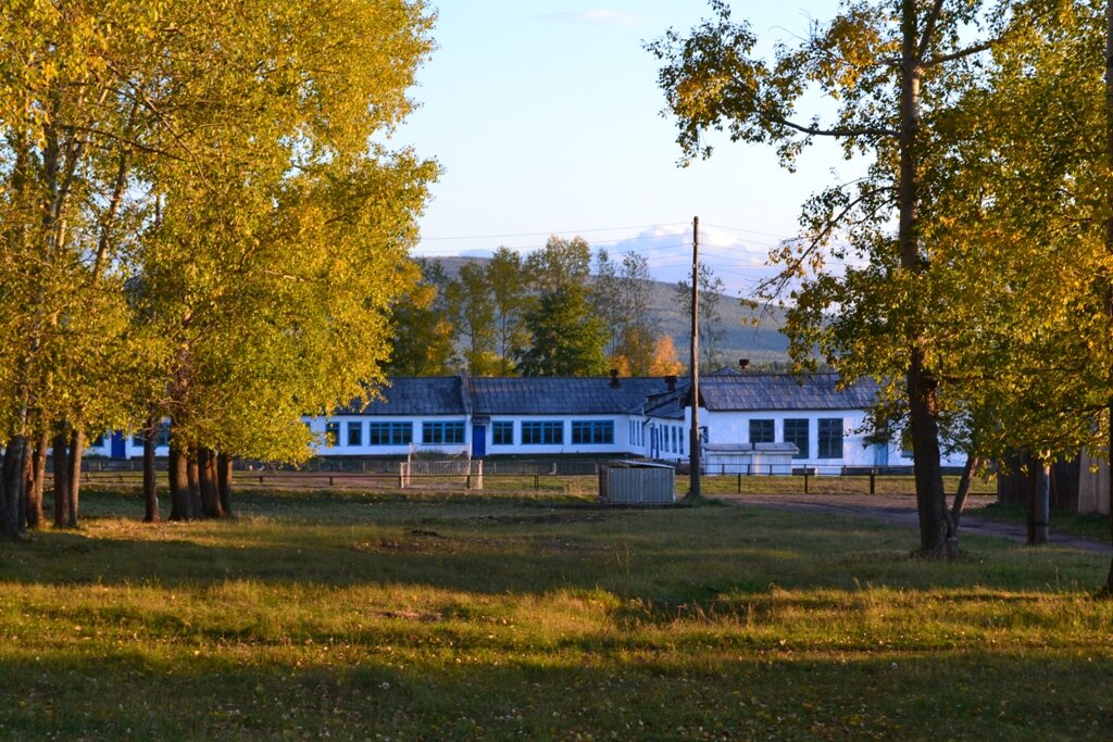 Ortaokul Турманская средняя общеобразовательная школа, İrkutskaya oblastı, foto