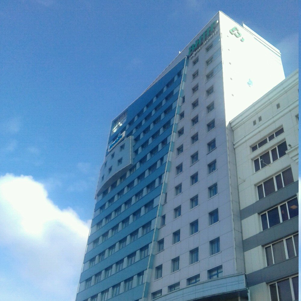 Yönetim ofisi Upravlyayushchaya kompaniya Sinergiya kholding, Çeliabinsk, foto