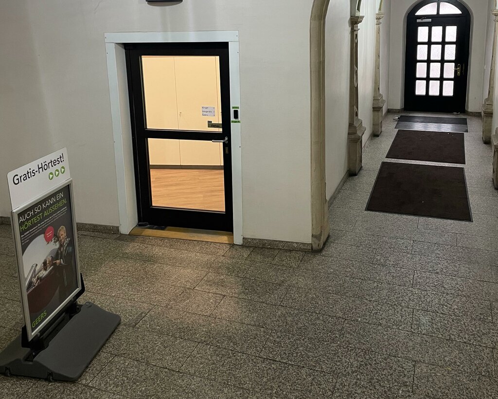 i̇şitme cihazları Geers Hörgeräte, Nurnberg, foto